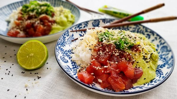 Verse tonijn met avocadopuree - EvieKookt