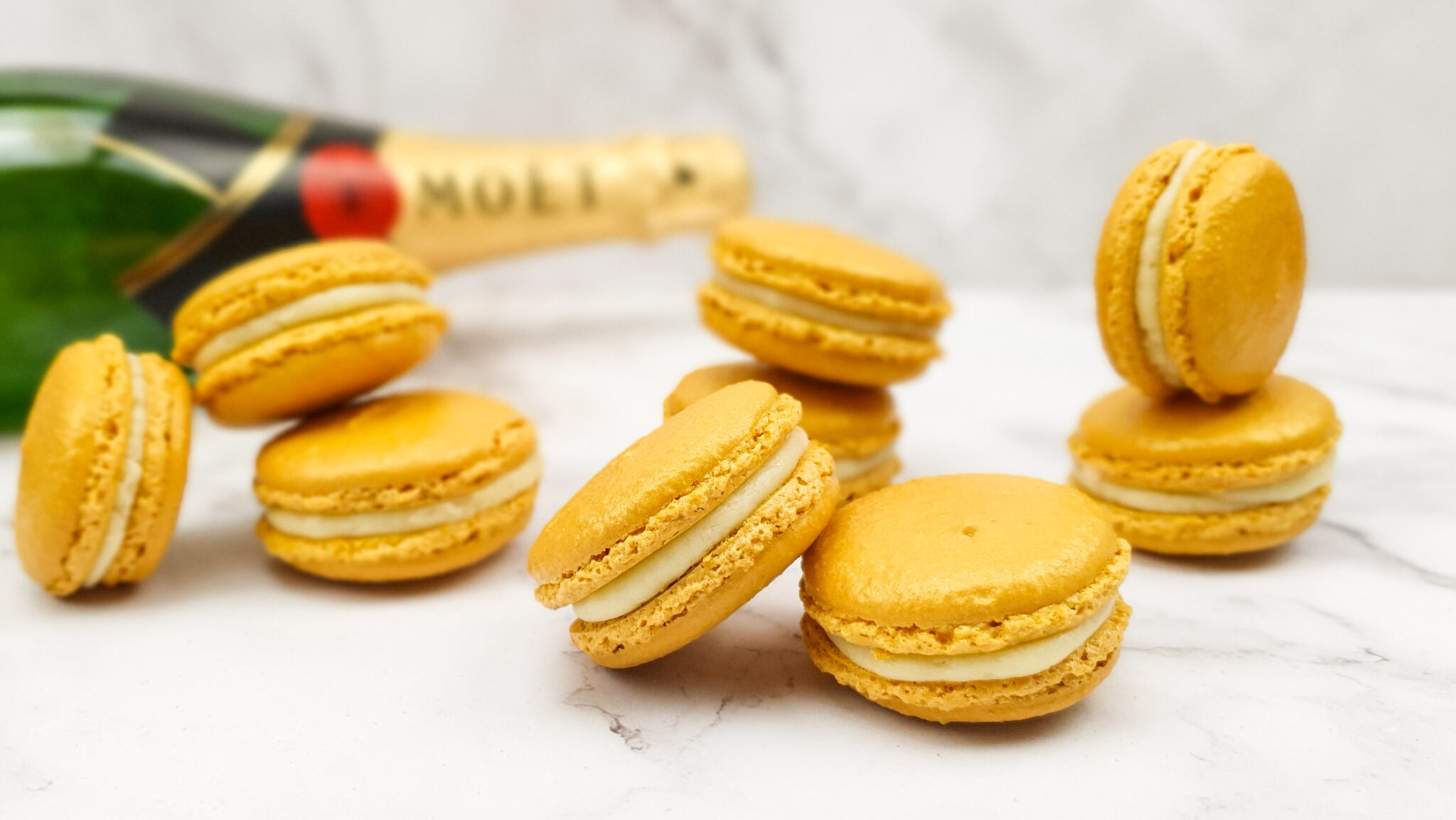 Champagne macarons - EvieKookt