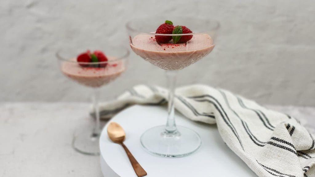 Ruby chocolade frambozen panna cotta - EvieKookt